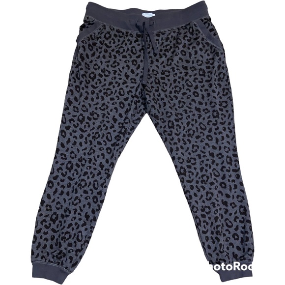 Mud Pie | Pants & Jumpsuits | Mud Pie Fanning Black Leopard Joggers Szm ...